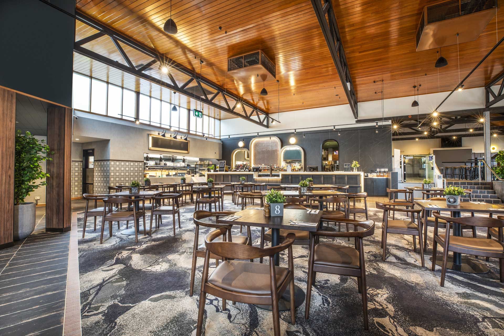 Berwick Inn Hotel - Live at Your Local