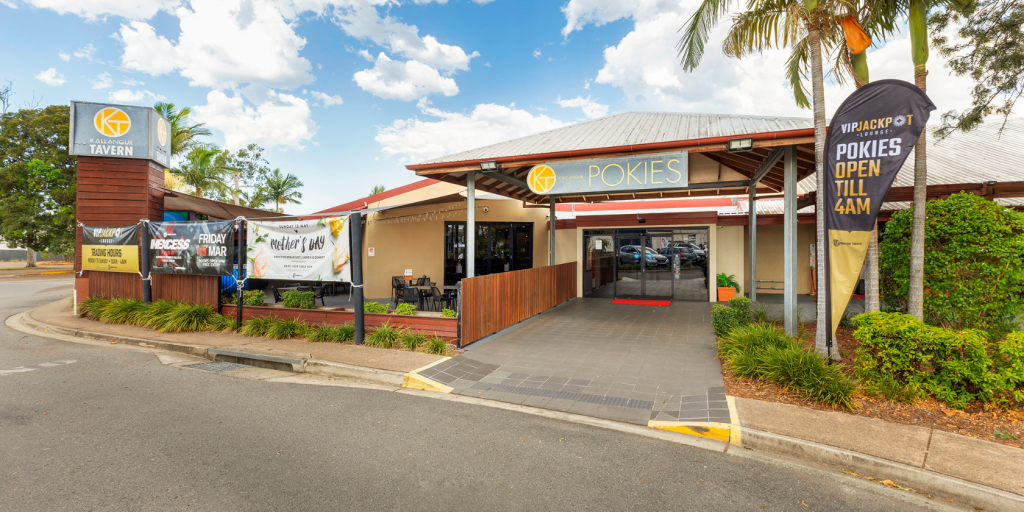 Kallangur Tavern - Live at Your Local