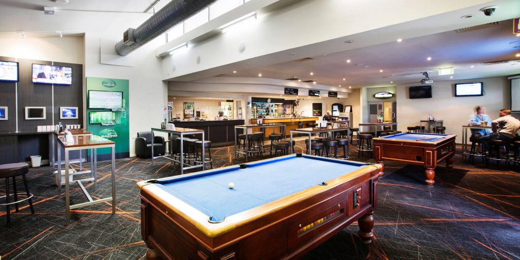 Captain Cook Tavern - Live at Your Local